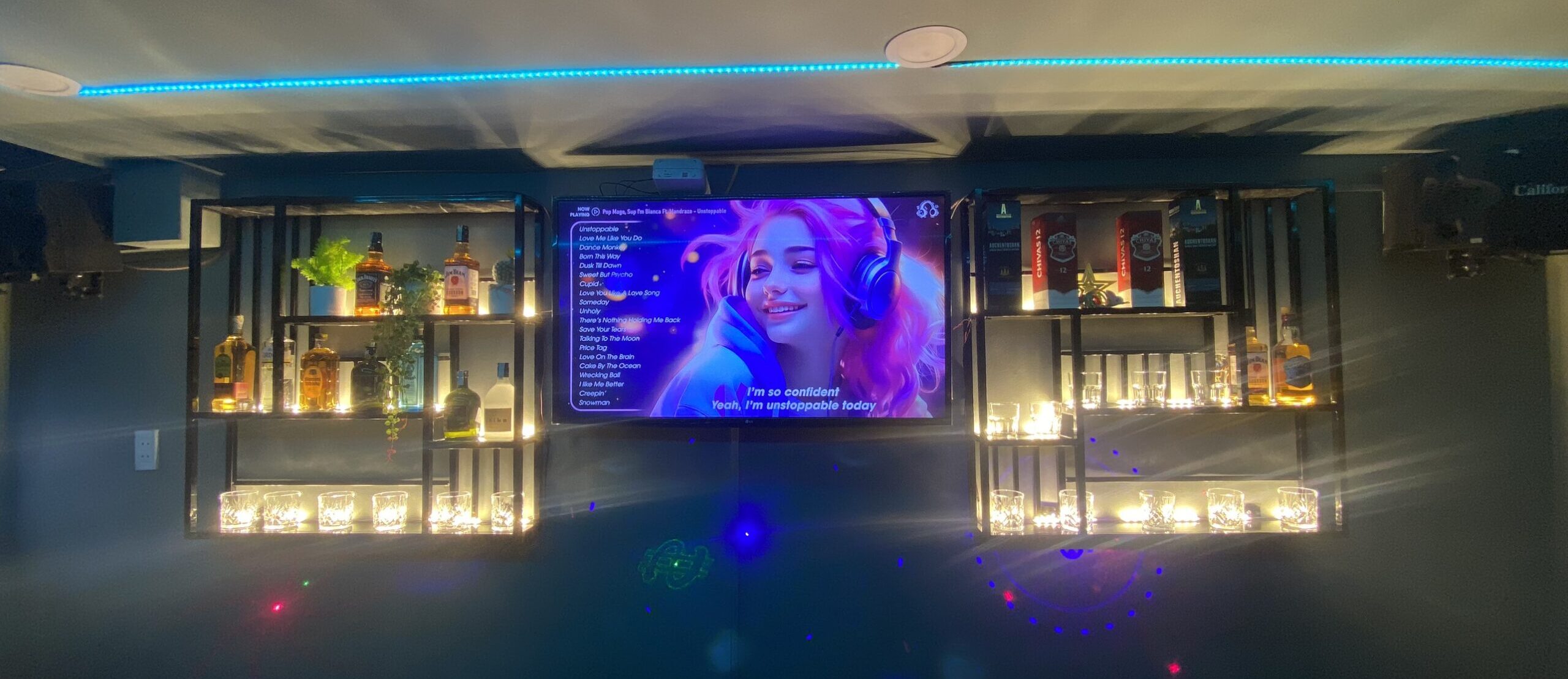 Mimi Yuna Bar - Address of the most famous Bar in Ho Chi Minh City